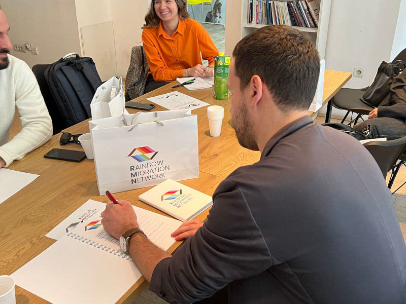 Rainbow Migration Network (RMN) – www.azil.rs